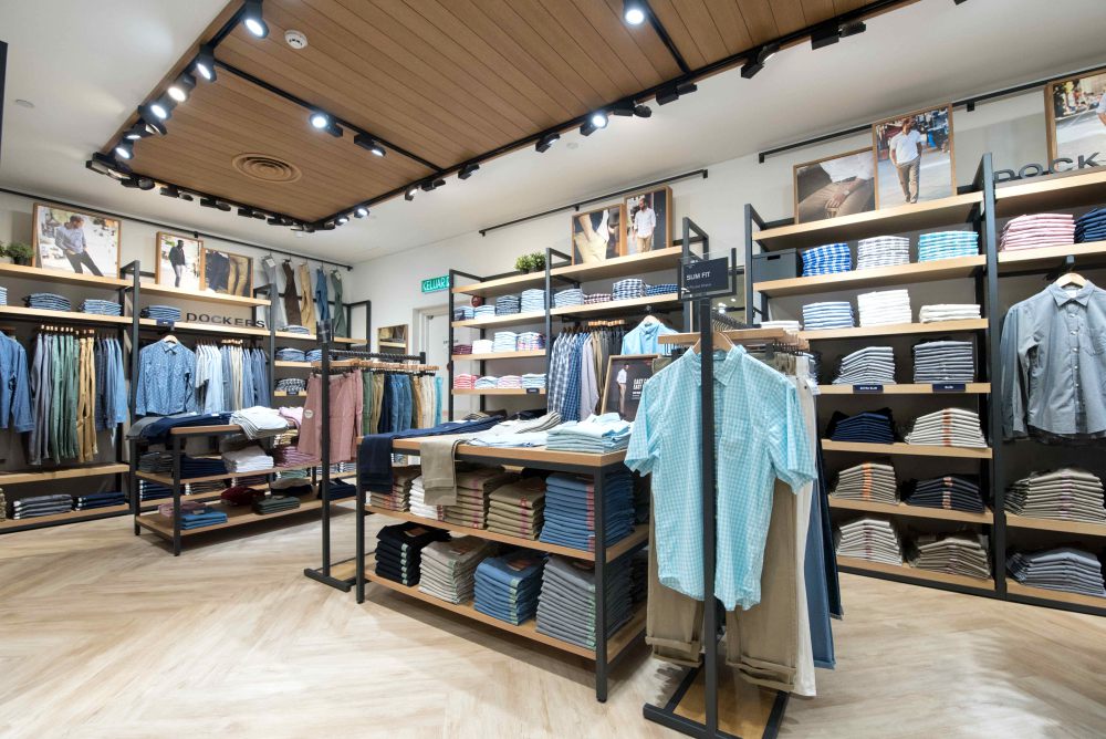 dockers-new-store-at-isetan-the-gardens-mall-always-on 6 - KINGSSLEEVE